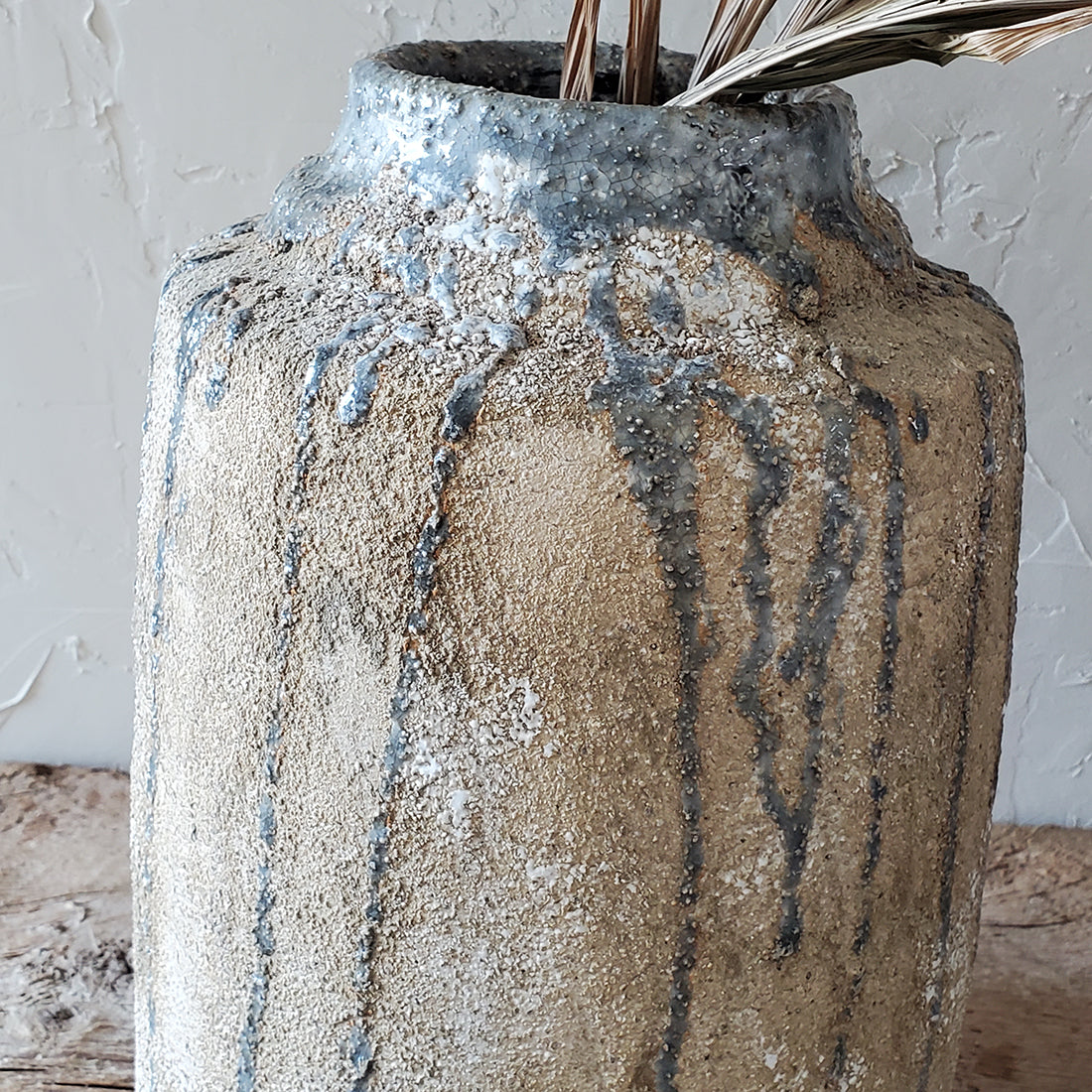 Textured Vase – koa kaya