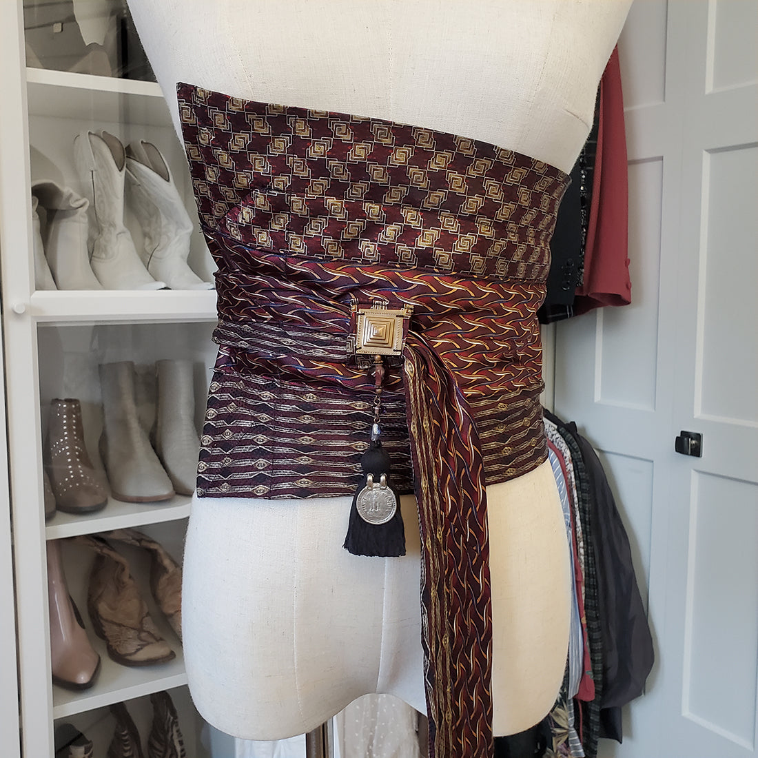 Corset Belt - Recycled ties - Burgundy – koa kaya